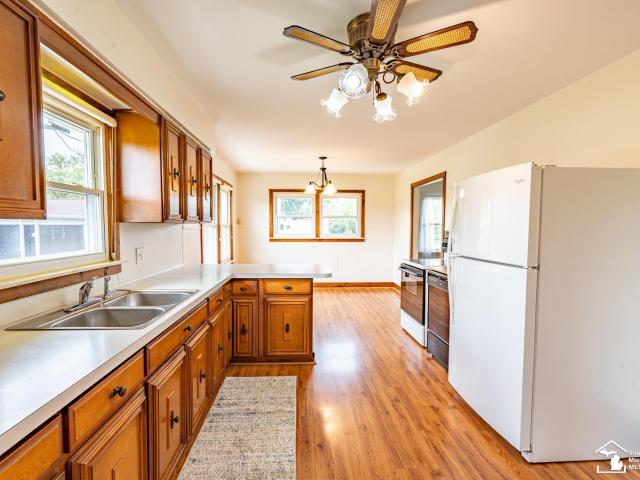 5848 Leroux Road