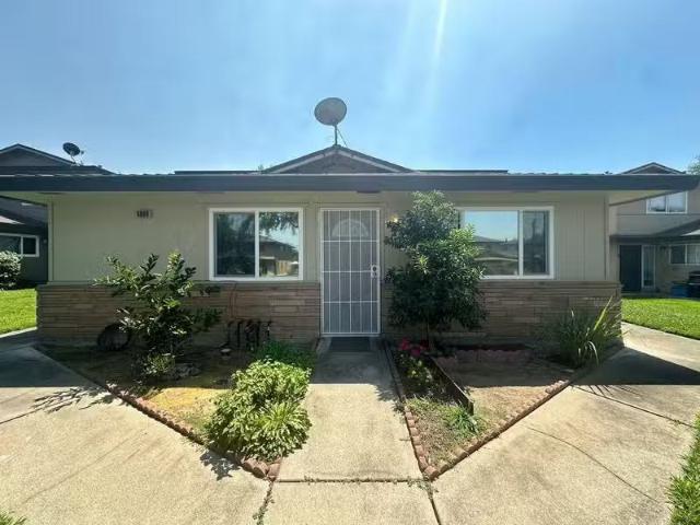 58490310 4608 Greenholme Dr #1