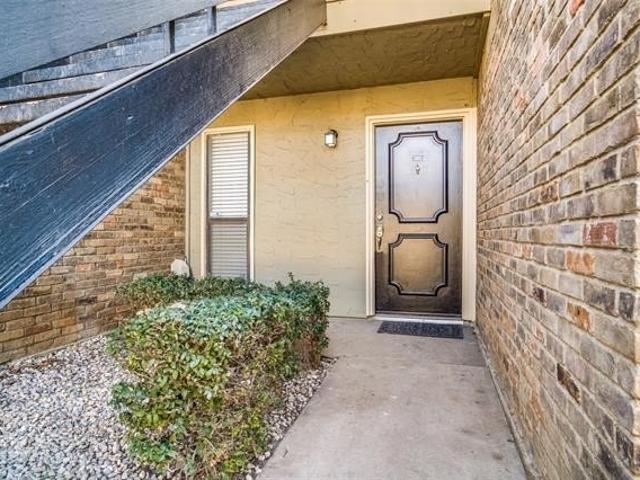 5840 Spring Valley Rd Apt 205, Dallas, TX 75254