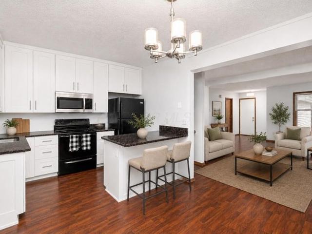 5841 Elmbridge Ln Unit 27 4, Dublin, OH 43016