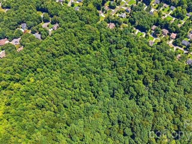 5841 Pamela St, Huntersville, NC 28078