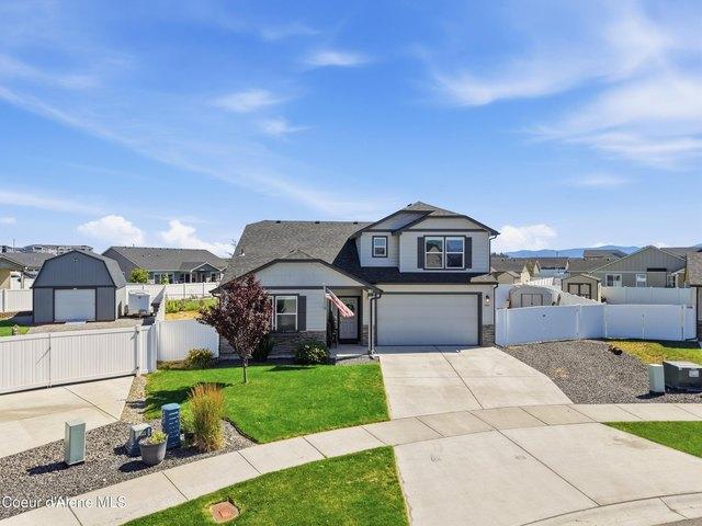 5841 W Bettis Ct, Rathdrum, ID 83858