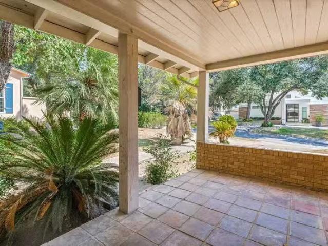 58422631 101 Canterbury Hill St