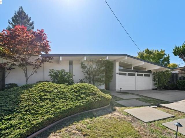 5842 Highwood Rd, Castro Valley, CA 94552