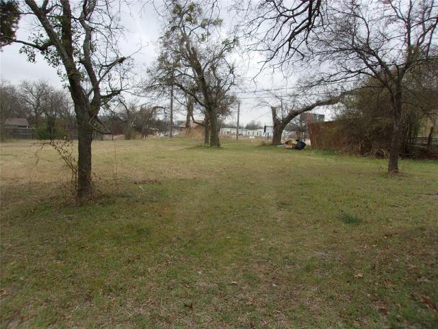 5842 Jacksboro Hwy, Sansom Park, TX 76114 | MLS #20956 | Compass