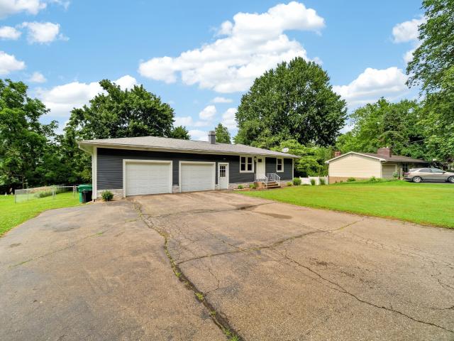 5842 swanville road