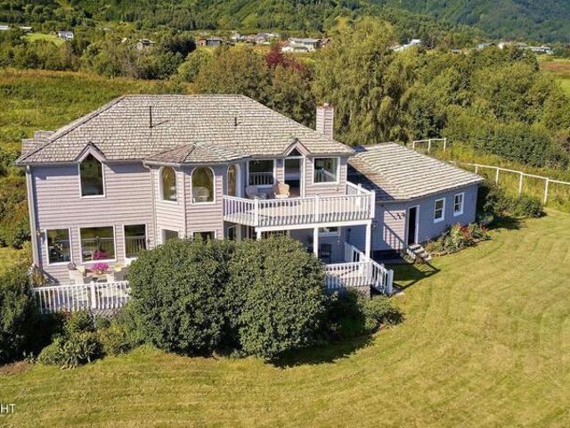 58431 Bruce Avenue, Homer, AK 99603