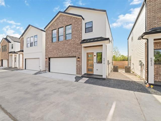 5843 Outer Banks St, Houston, TX 77091