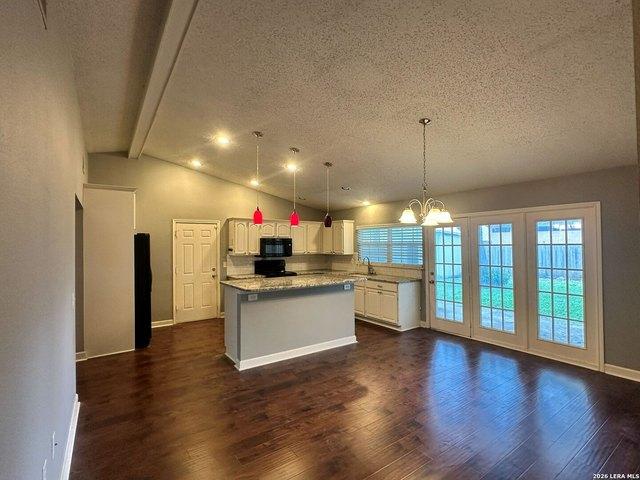 5843 Burkley Springs St, San Antonio, TX 78233