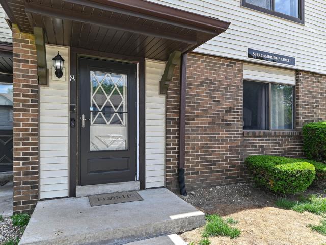5843 Cambridge Cir, Unit 8