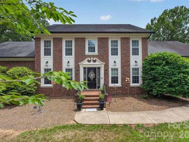 5843 Potomac Dr NW, Concord, NC 28027