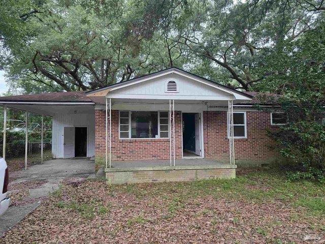 5843 Sanders Ave, Pensacola, FL 32504