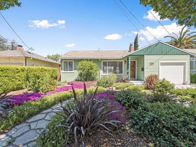 584 Gresham Ave, Sunnyvale, CA 94085
