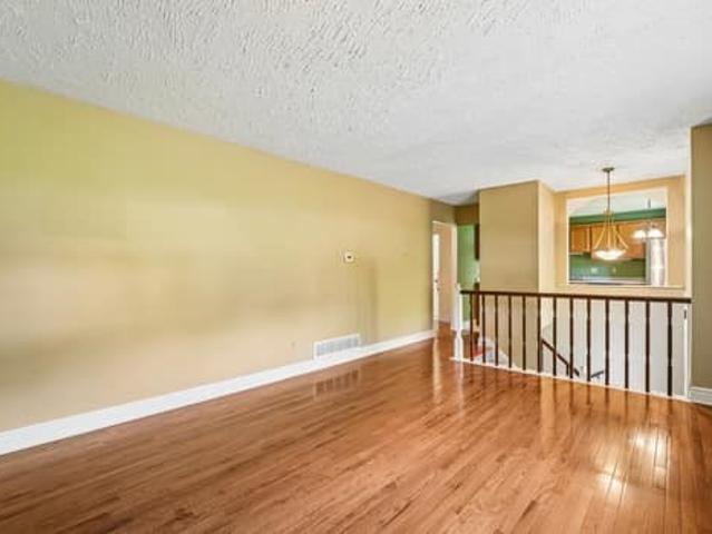 584 Joan St