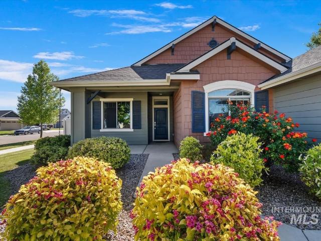 584 N Synergy Way