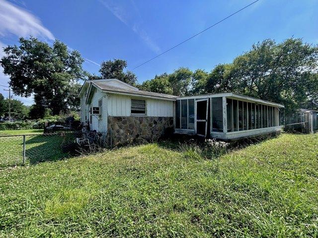584 W State Line Rd, Rossville, GA 30741