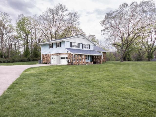 584 Trinton Circle