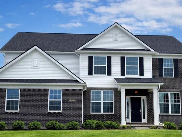 58547 Stuart Dr, Lyon Township, MI 48178