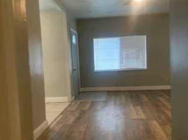 58559895 343 East Oak Street