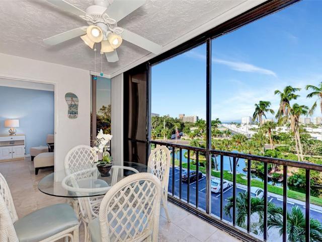 5855 Midnight Pass Rd, Unit 426, Sarasota, FL 34242 | MLS #A4581 | Compass