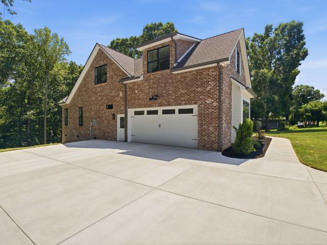 5855 Fisher Grove Rd