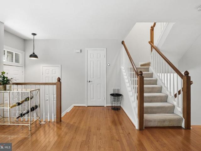 5855 Wye Oak Commons Court
