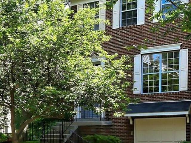 5855 Wye Oak Commons Ct Unit 33, Burke, VA 22015
