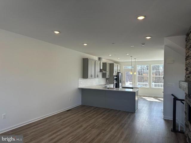 5856 Monk Avenue # 24