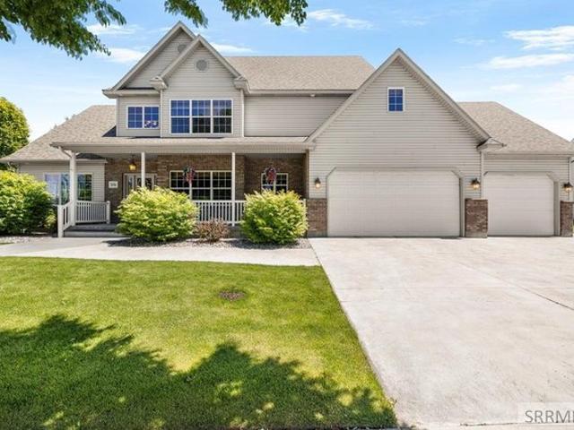 5856 Gleneagles Dr, Idaho Falls, ID 83401