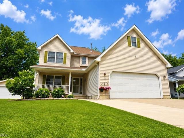 5856 Ridgeview Blvd, North Ridgeville, OH 44039