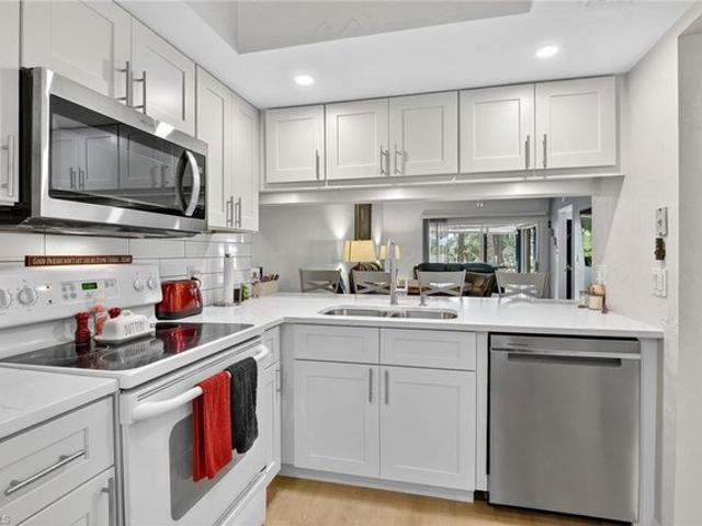 5857 Rattlesnake Hammock Rd N Unit 106, Naples, FL 34113