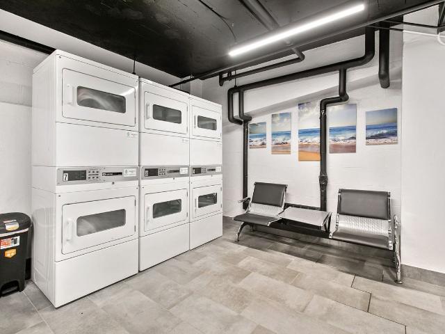 5858 N Sheridan Rd 1 Bedroom Apartment for Rent at 5858 N Sheridan Rd, Chicago, IL 60660 Edgewater