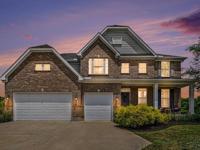 5858 Bit O Scotch Ct, West Chester, OH 45069
