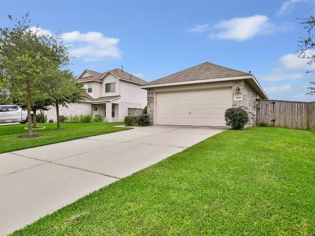 5858 Rosehill Forest Lane
