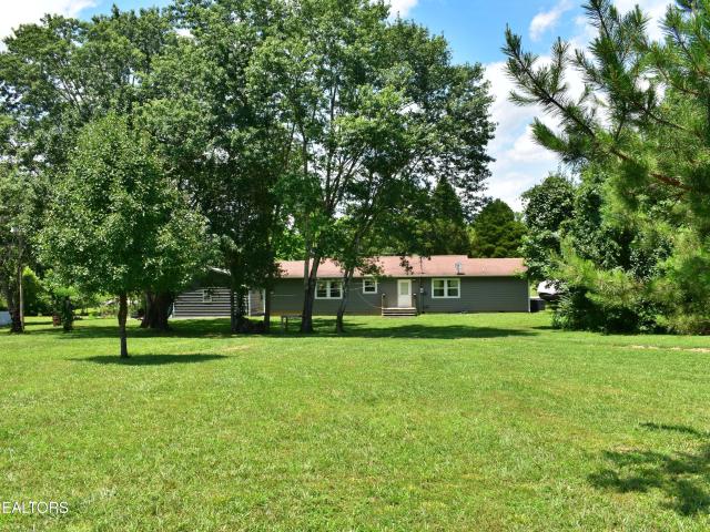 5858 Wolf Creek Rd