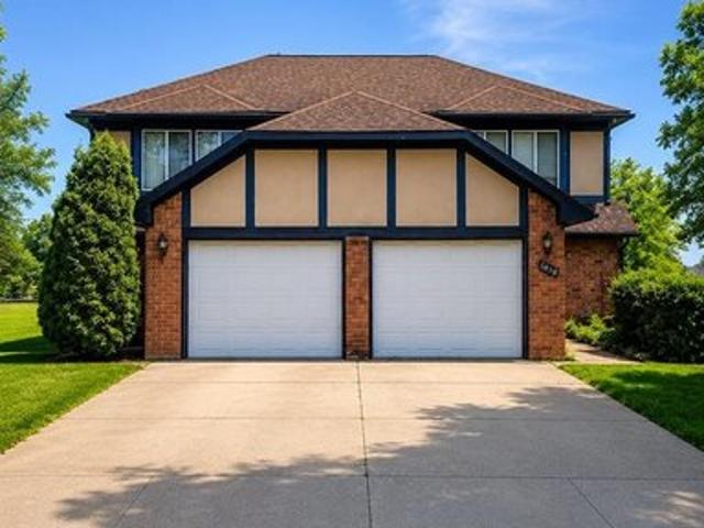 5858 5 Niles Dr, Troy, MI 48098