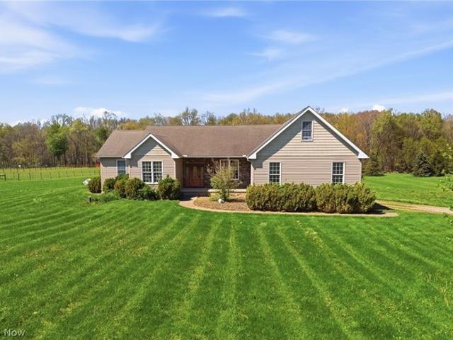 5859 Winchell Rd, Hiram, OH 44234