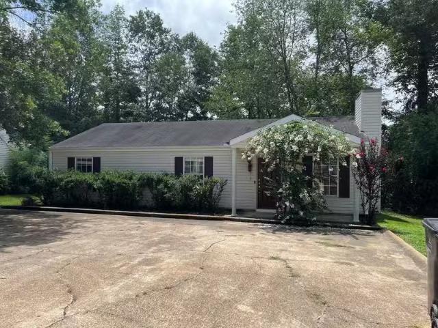 58501855 100 Private Road 1180