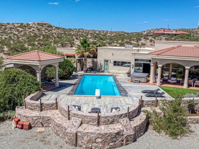 5850 Thielman Rd, Las Cruces, NM 88005