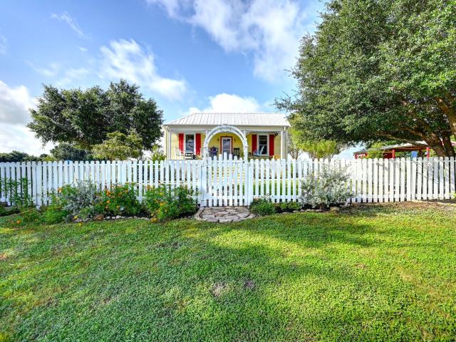 5850 Trackside Road