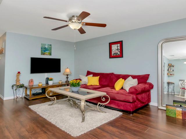 5850 21st Street N, 12, St Petersburg, US, FL