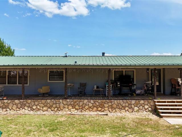 5851 Highway 569