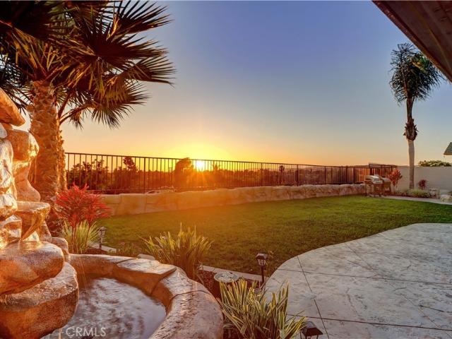 5851 Walnut Creek