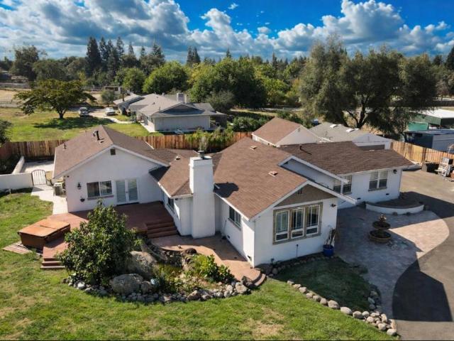 5852 Olive Ranch Road