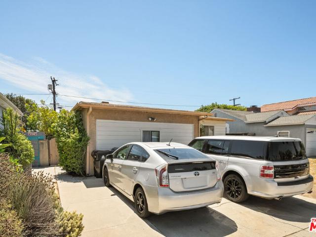 5852 Compass Drive