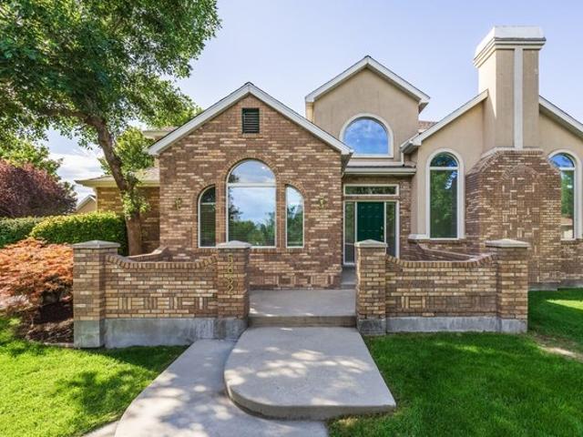 5852 S Jordan Canal Rd, Taylorsville, UT 84129