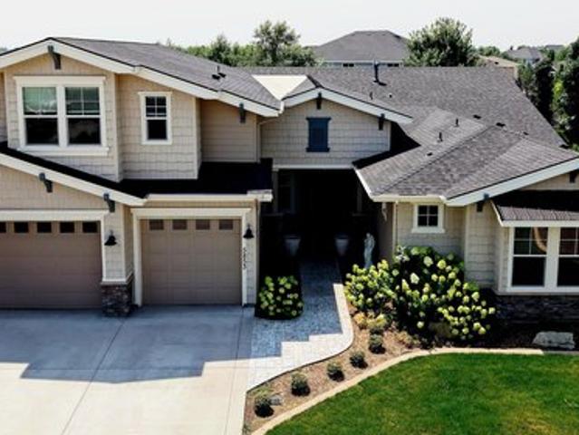 5853 W Venetian Dr, Eagle, ID 83616