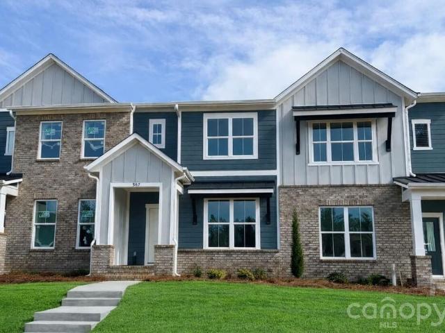 585 Cape Cod Way