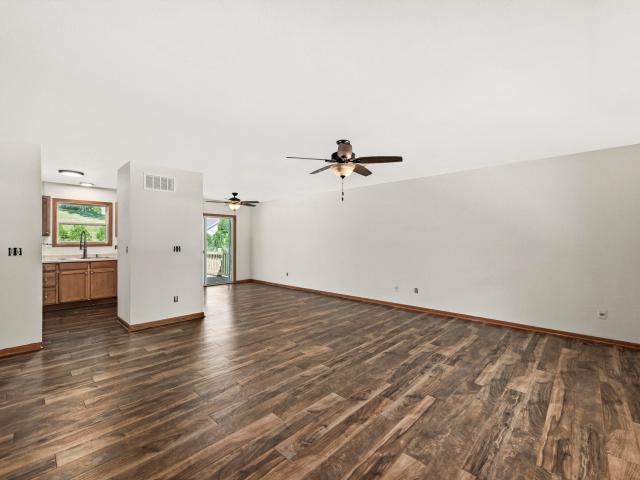 585 Ashley Ave