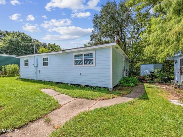 585 Becket Dr, Church Point, LA 70525